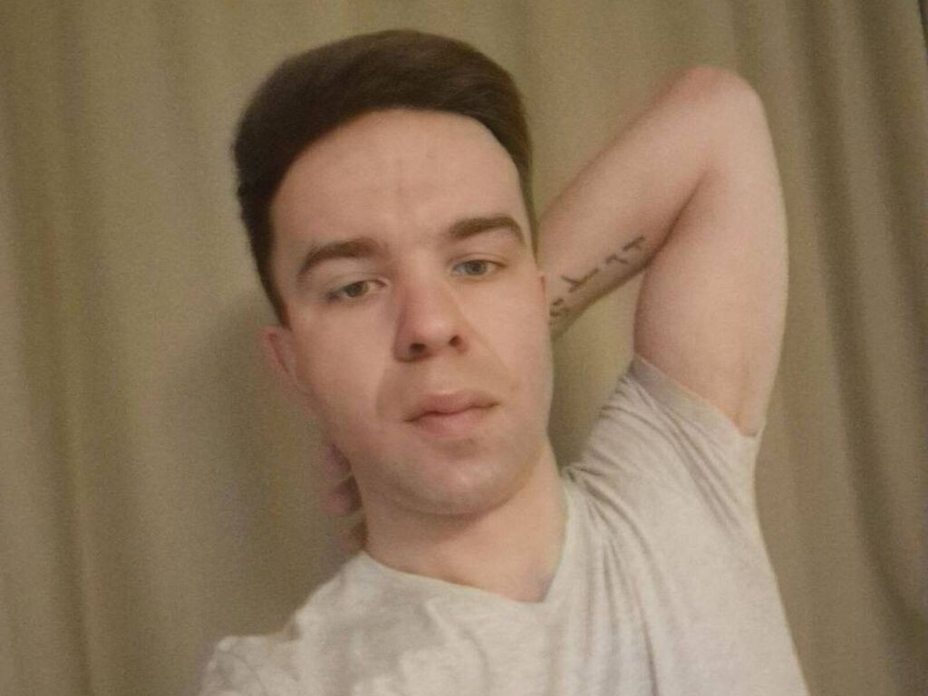 RussellReid gay Model on Jas.St